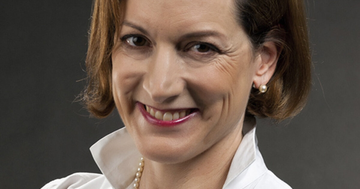 Professor Anne Applebaum | SIAF